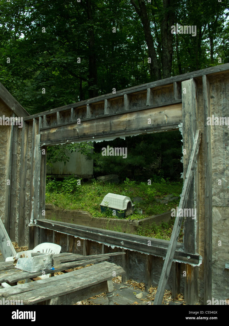 Fire damaged house hi-res stock photography and images - Alamy