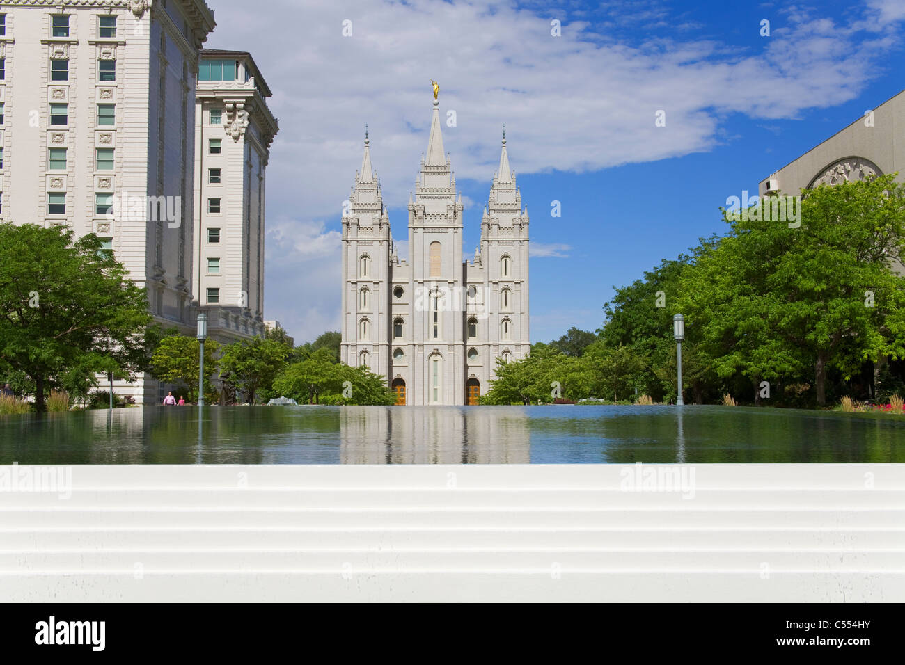 Mormon temple pool on hi-res stock photography and images - Alamy