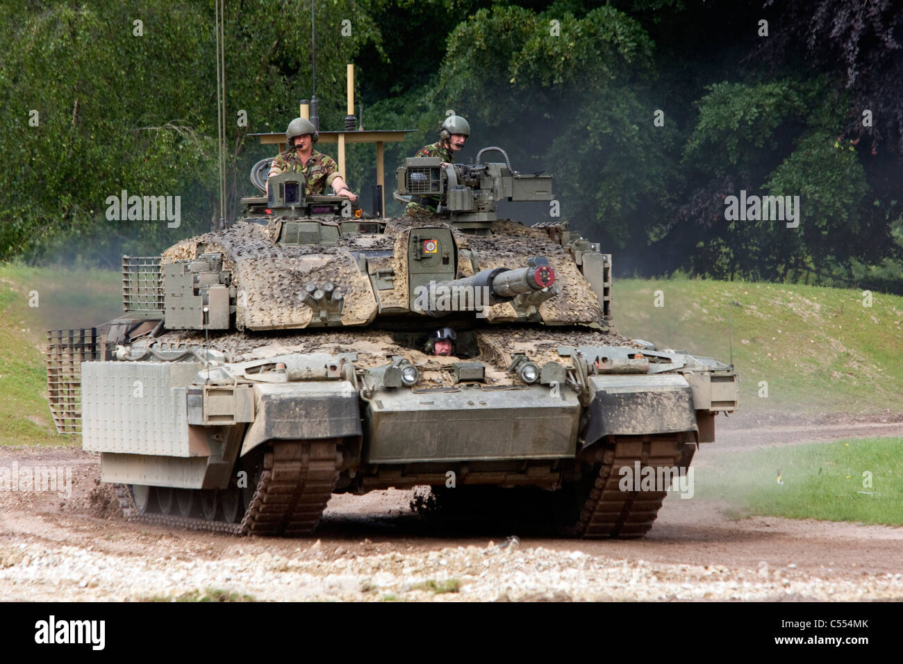 Challenger main battle tank megatron hi-res stock photography and ...