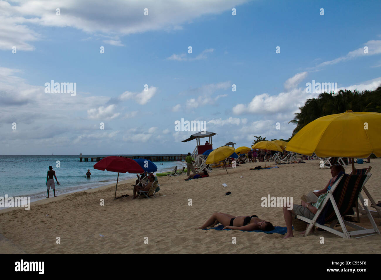 doctors beach in Jamaica Stock Photo - Alamy
