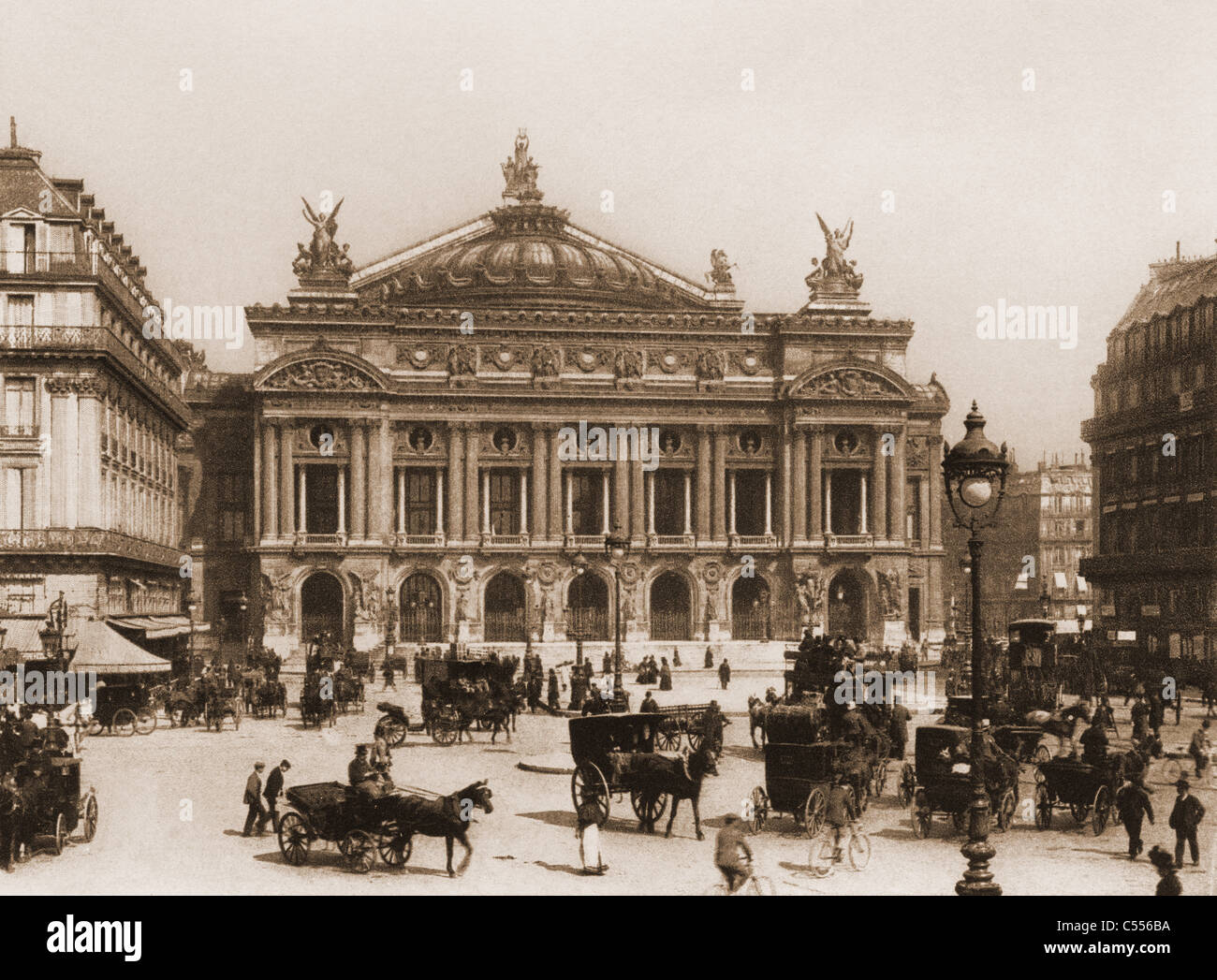 L'opera garnier architecture hi-res stock photography and images - Alamy