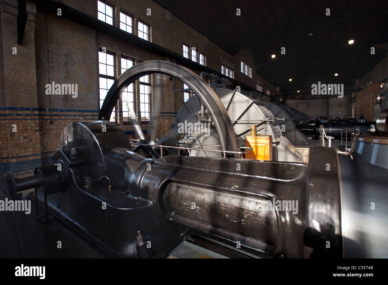 Steam engine factory hi-res stock photography and images - Alamy