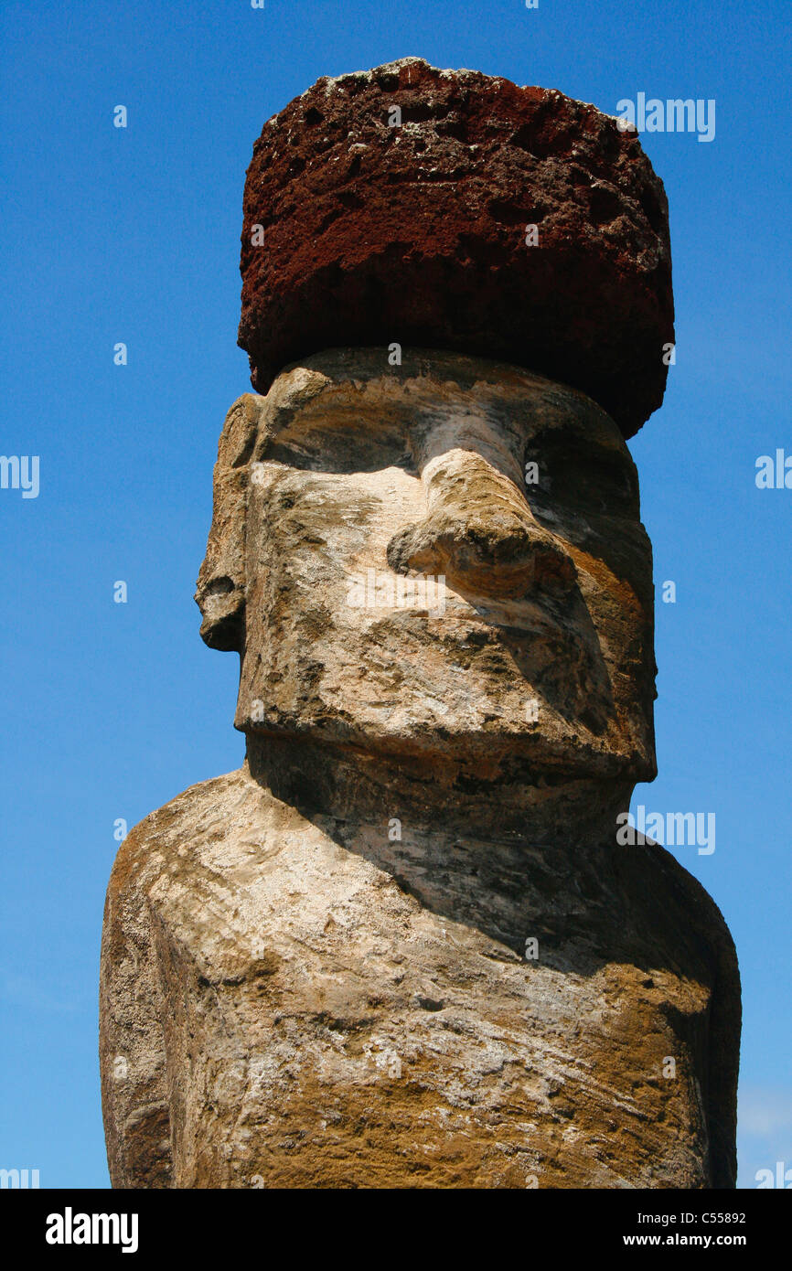 Low angle view of a Moai statue, Rano Raraku, Ahu Tongariki, Easter ...