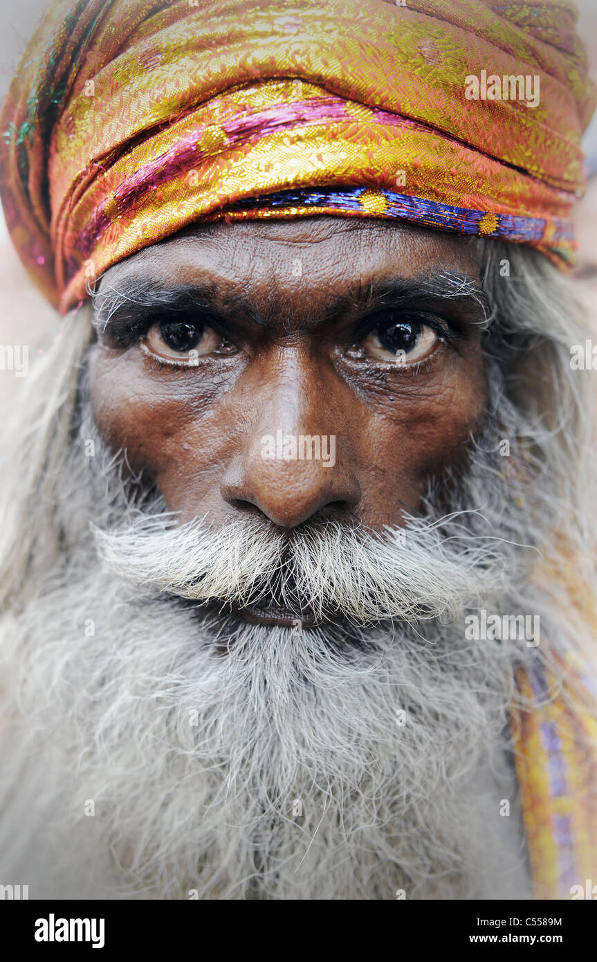 Fakir muslim holy man in hi-res stock photography and images - Alamy