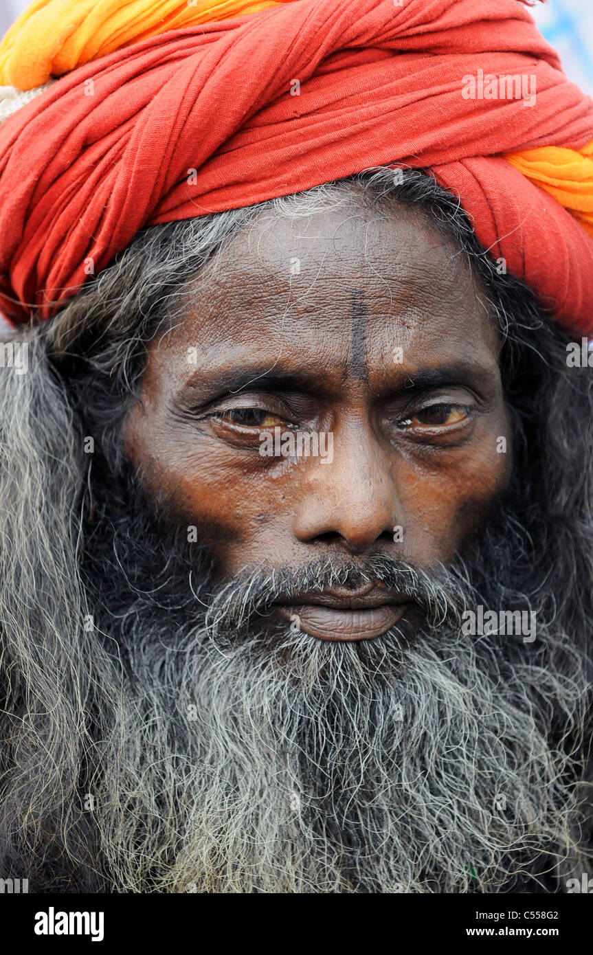 A fakir or Muslim holy man in West Bengal Stock Photo - Alamy