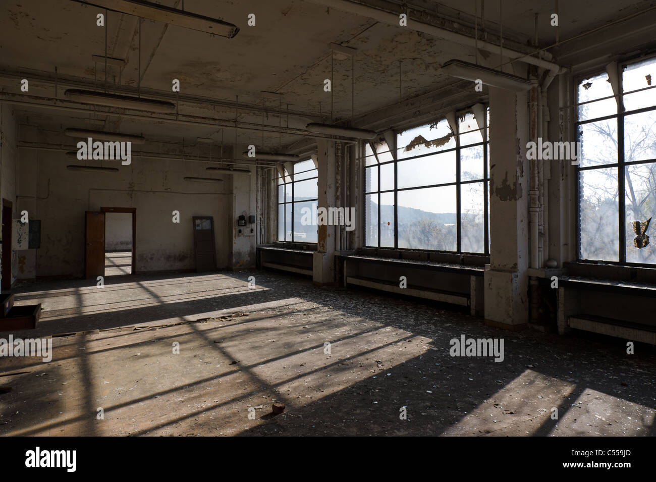 Dusty school room hi-res stock photography and images - Alamy