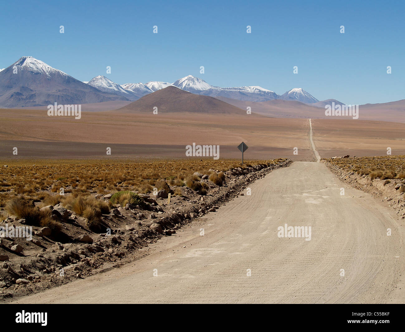 The atacama volcano and desert road hi-res stock photography and images ...