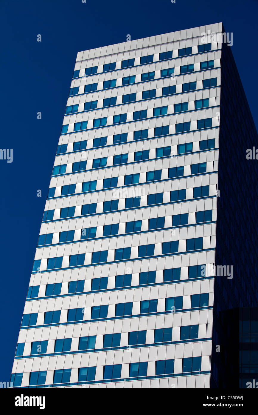Office building architecture hi-res stock photography and images - Alamy