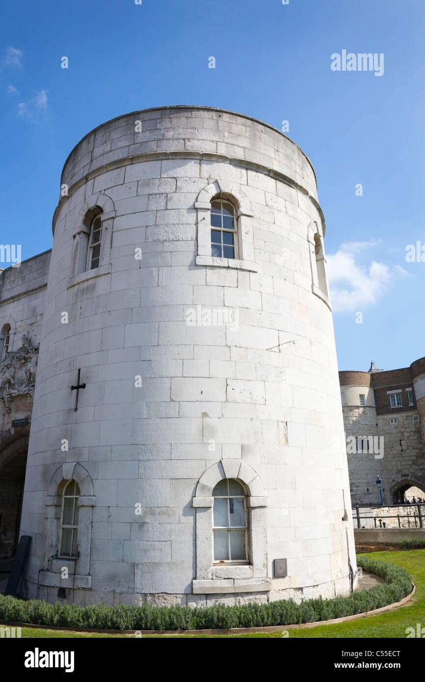 Byward Tower London Entrance High Resolution Stock Photography and ...