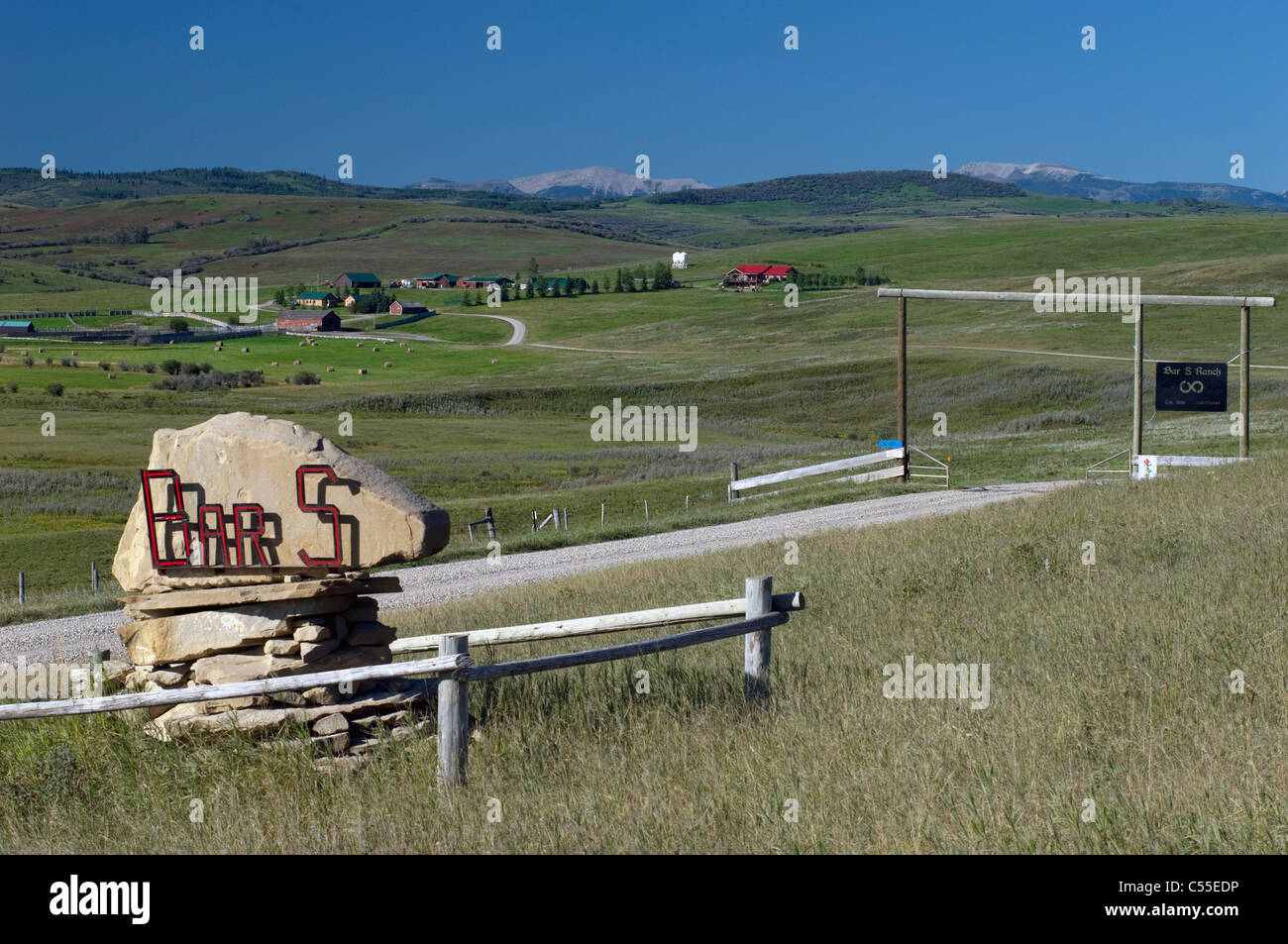 Alberta farmland hi-res stock photography and images - Alamy