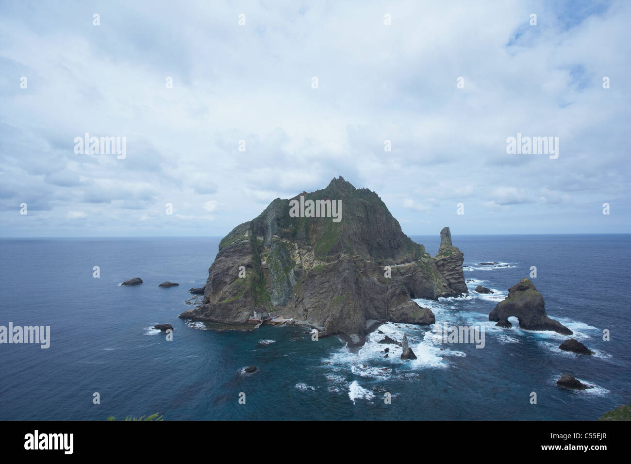 Liancourt rocks, Dokdo Island Stock Photo - Alamy
