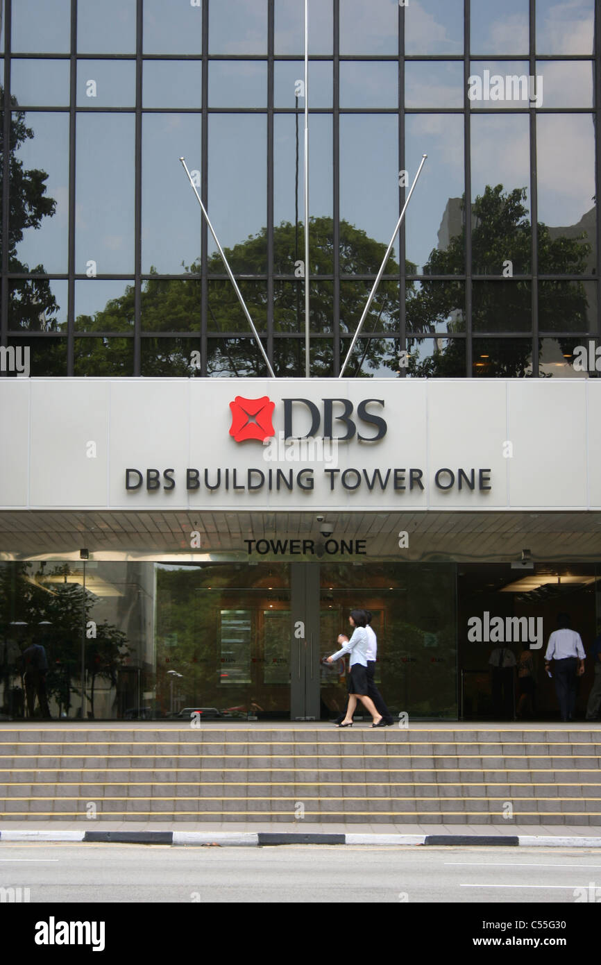 DBS BANK Building Tower One CBD Singapore Stock Photo - Alamy