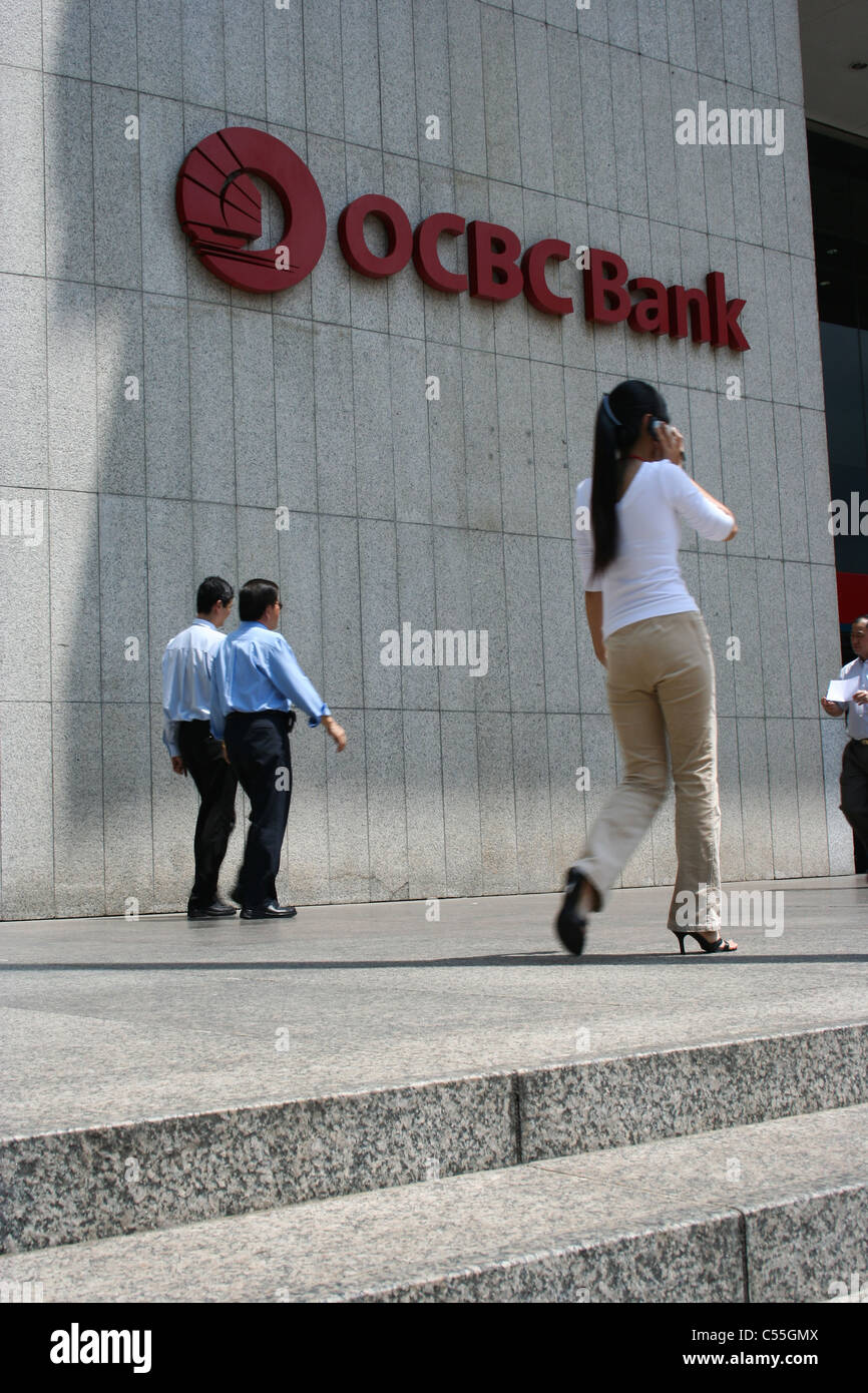 OCBC Bank Building Singapore People Stock Photo - Alamy OCBC Bank Building Singapore People Stock Photo - Alamy