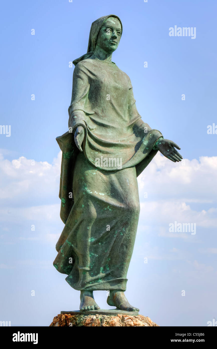 Genoa italy statue hi-res stock photography and images - Alamy