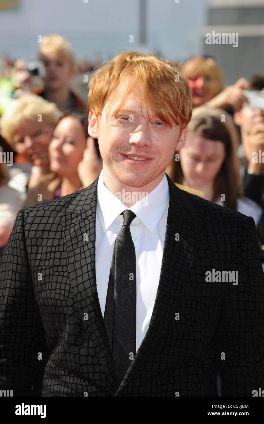 RUPERT GRINT HARRY POTTER AND THE DEATHLY HALLOWS - PART 2 - WORLD ...