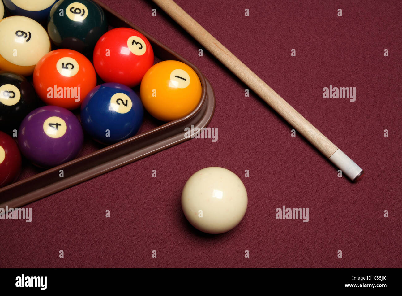 Billiard pool table with cue stick triangle and balls Stock Photo - Alamy