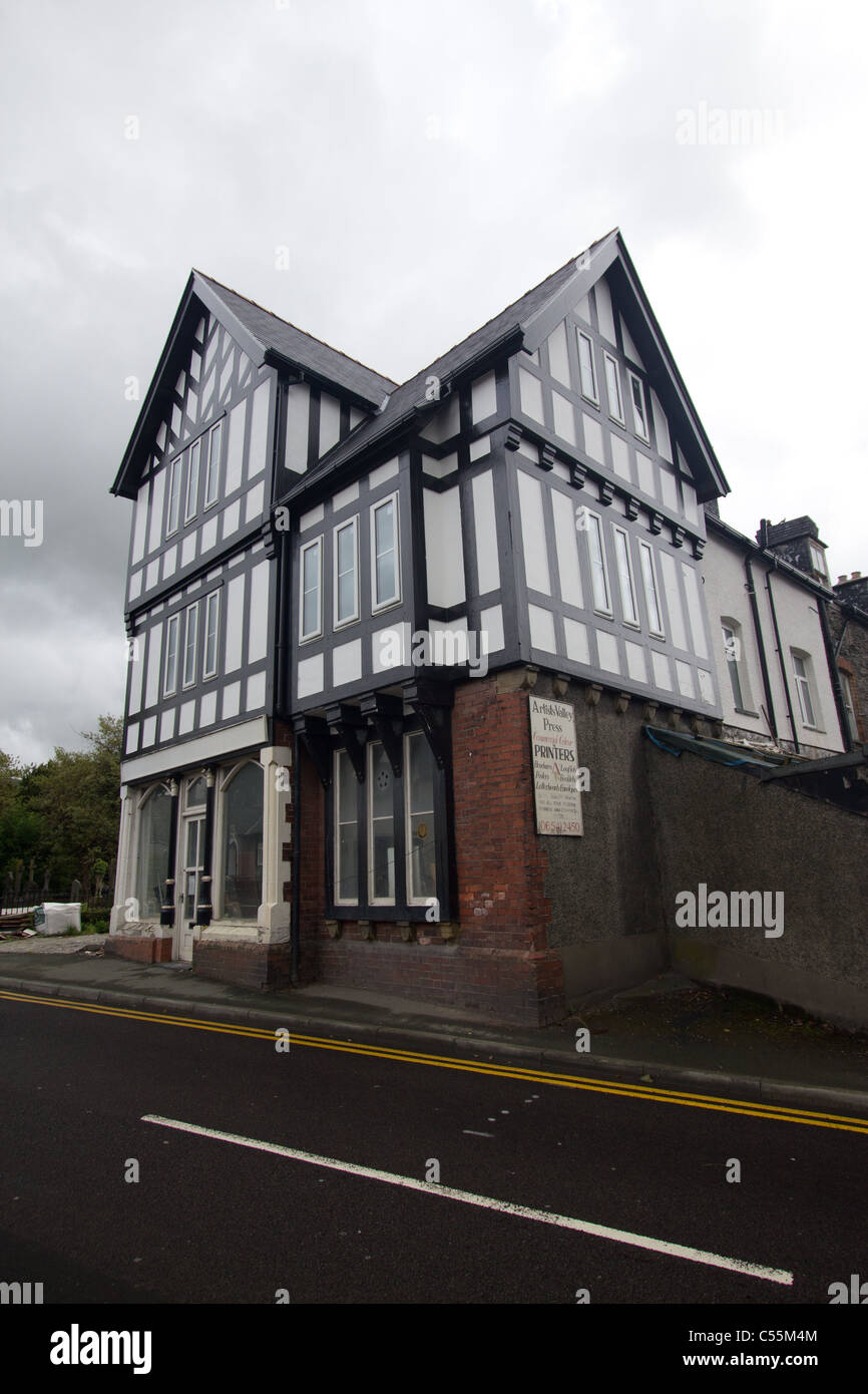 Artists valley press hi-res stock photography and images - Alamy