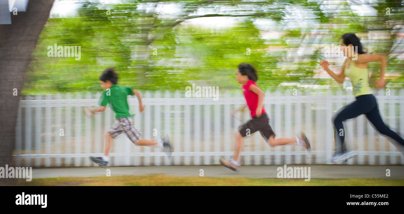 Korean girls running hi-res stock photography and images - Alamy
