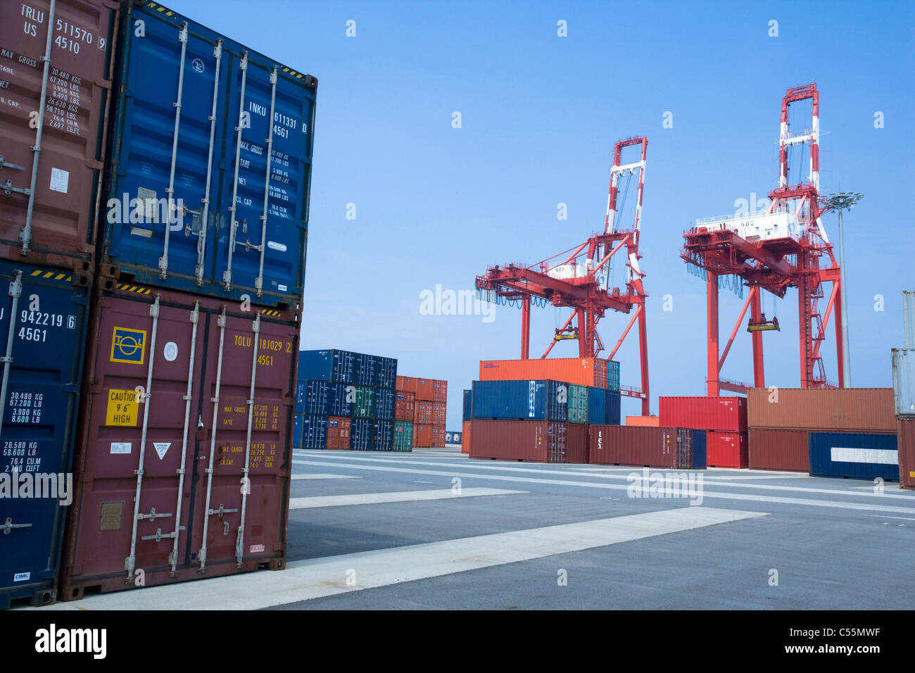 crane lift up container boxes Stock Photo - Alamy
