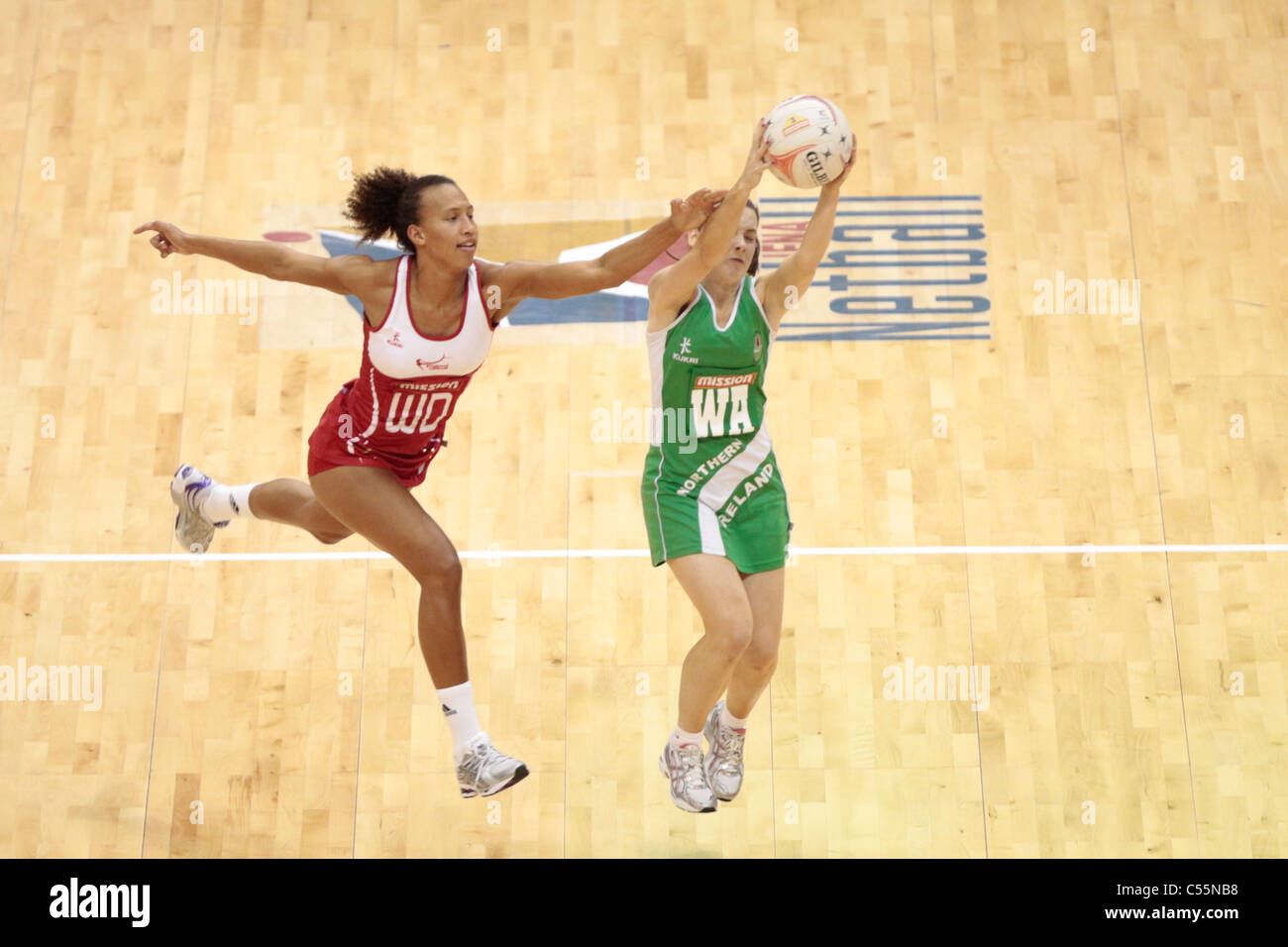 08.07.2011 Serena Guthrie of England(left) battles with Laura Mason for ...
