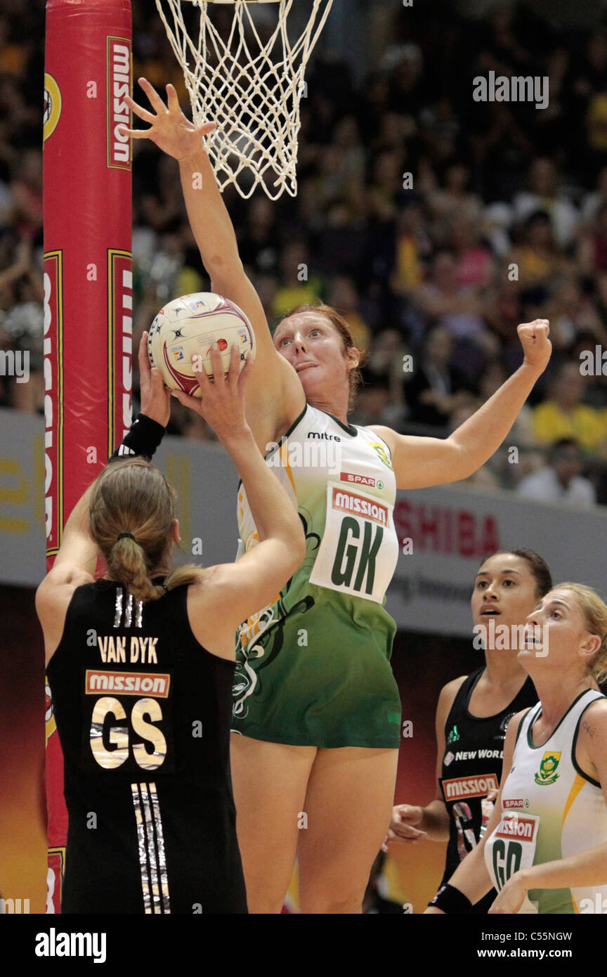 08.07.2011 Amanda Mynhardt of South Africa(center) goes in for the ...