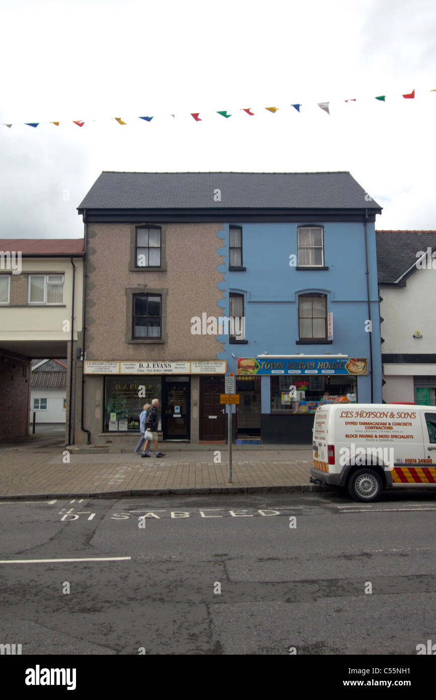 Half house hi-res stock photography and images - Alamy