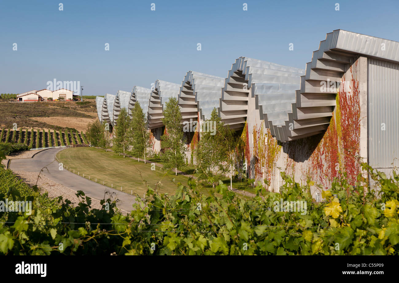 Ysios winery hi-res stock photography and images - Alamy