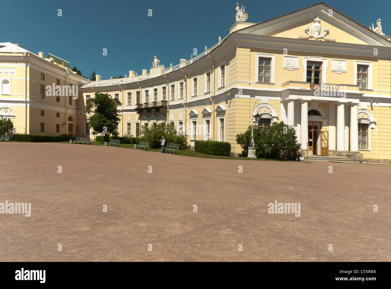 Courtyard of Pavlovsk Palace. St.Petersburg, Russia Stock Photo - Alamy