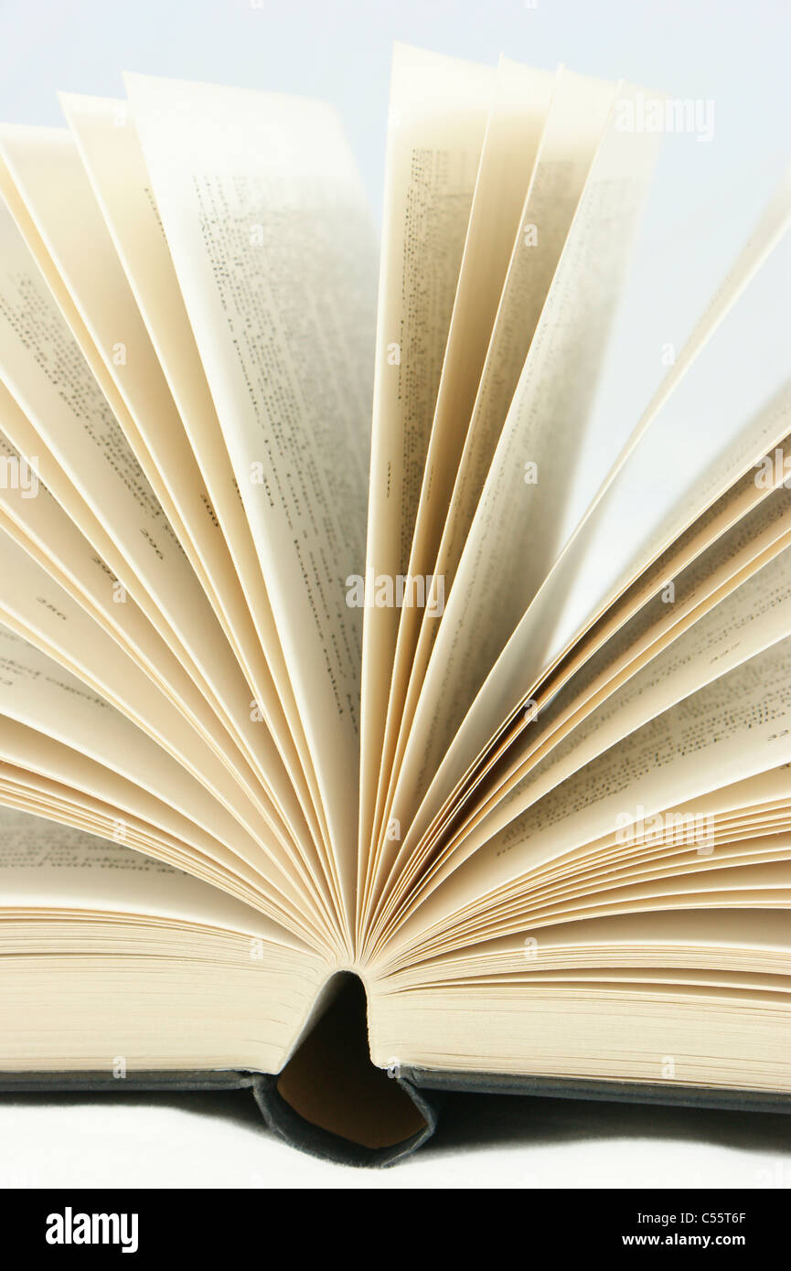 Turning a page hi-res stock photography and images - Alamy