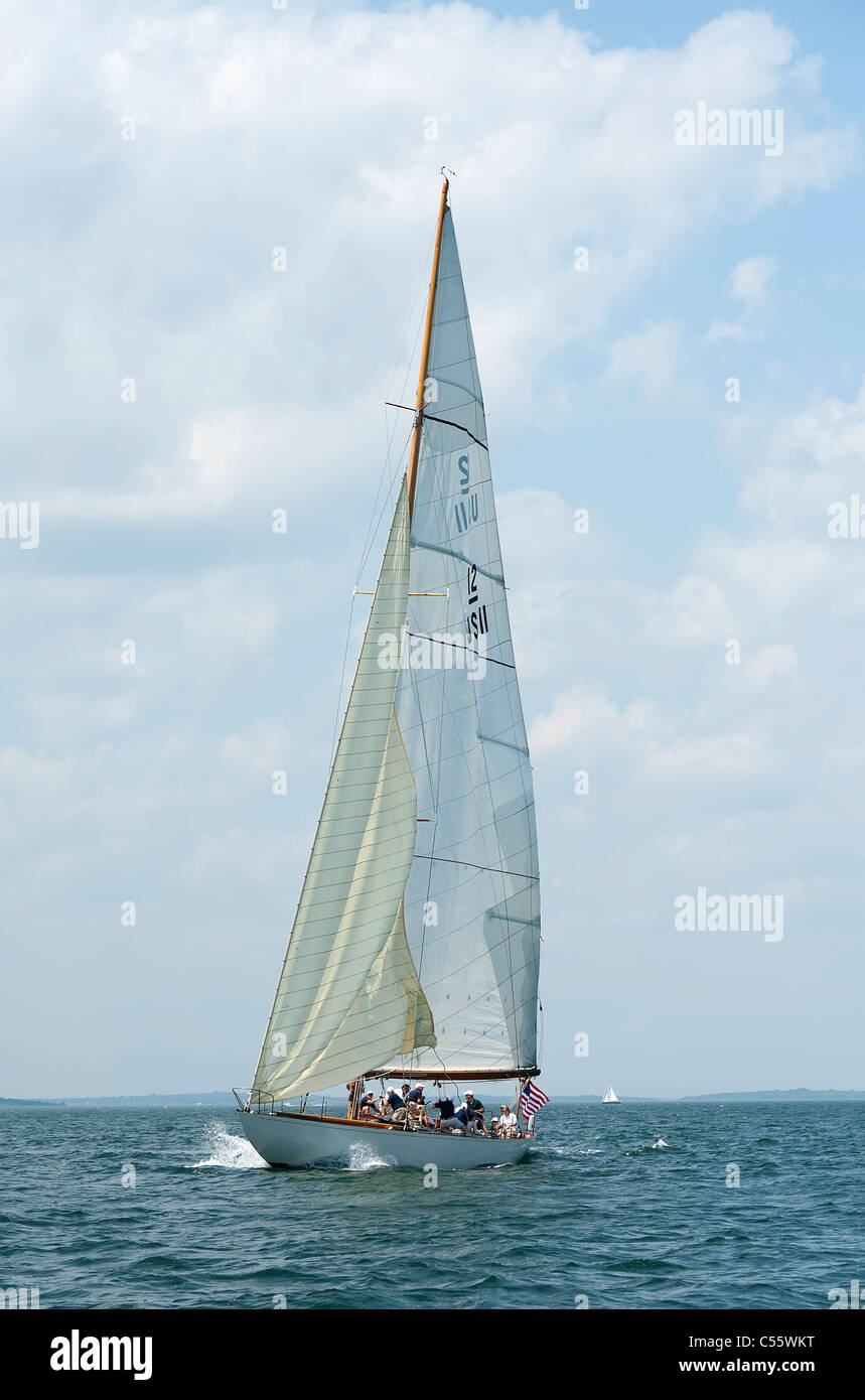 12 meter racing yacht hi-res stock photography and images - Alamy