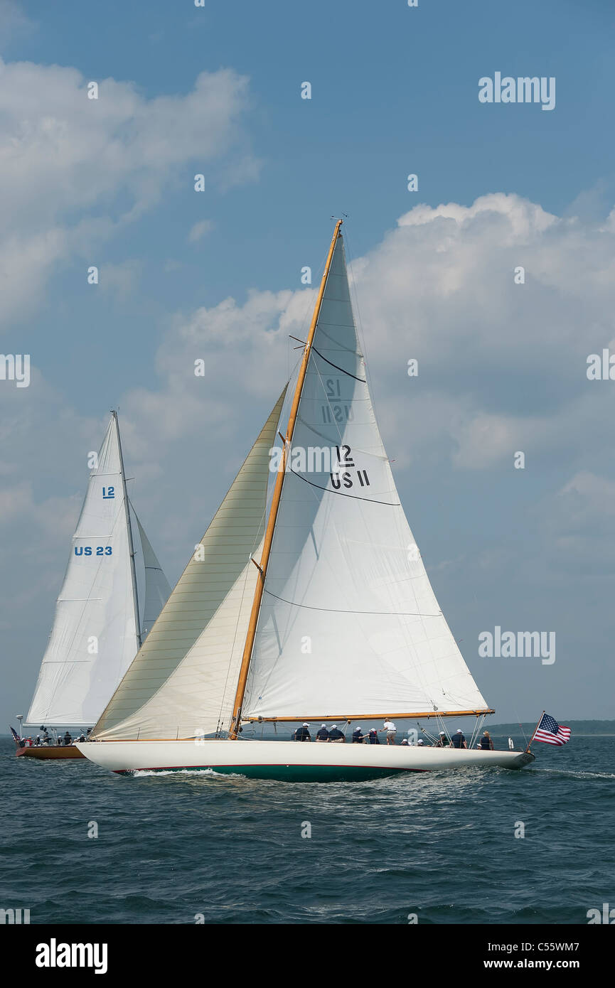 12 meter racing yacht hi-res stock photography and images - Alamy