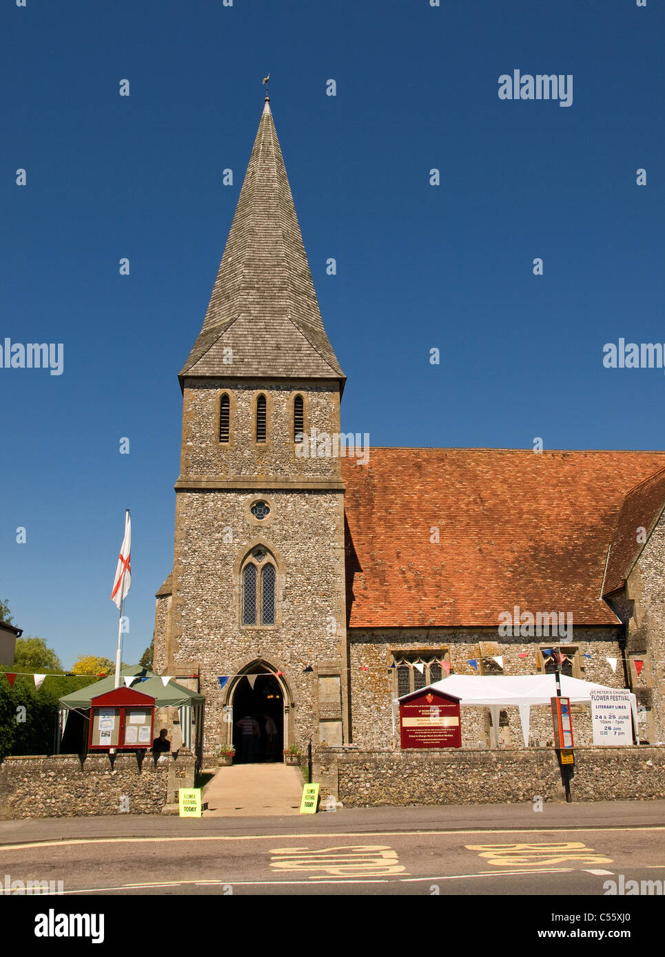St Peter's church Stockbridge Hampshire England UK Stock Photo - Alamy