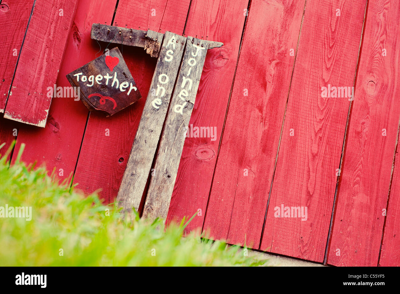 Marriage fence hi-res stock photography and images - Alamy