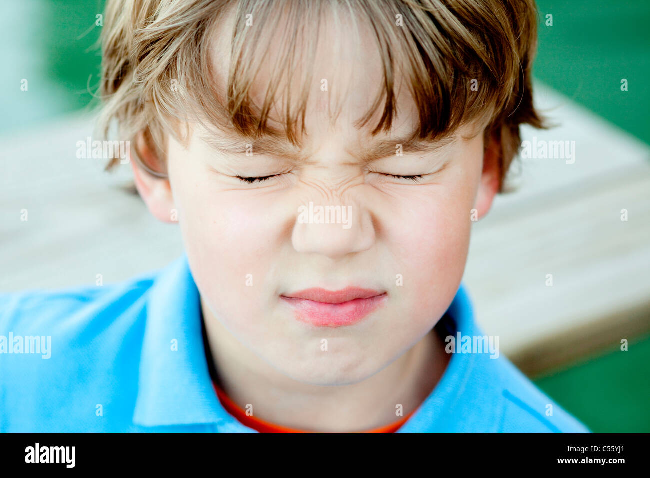 Making a face expression hi-res stock photography and images - Alamy