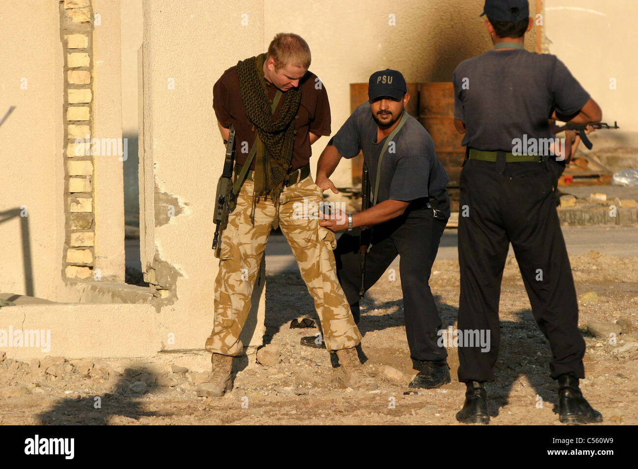 Training exercise with the Elite Iraqi Police Support Unit and British ...