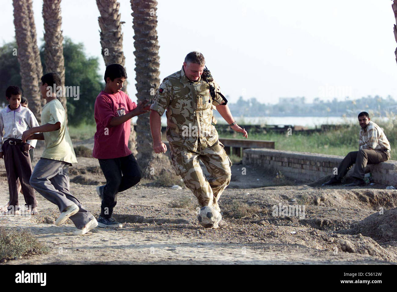 British army infantry attack hi-res stock photography and images - Alamy