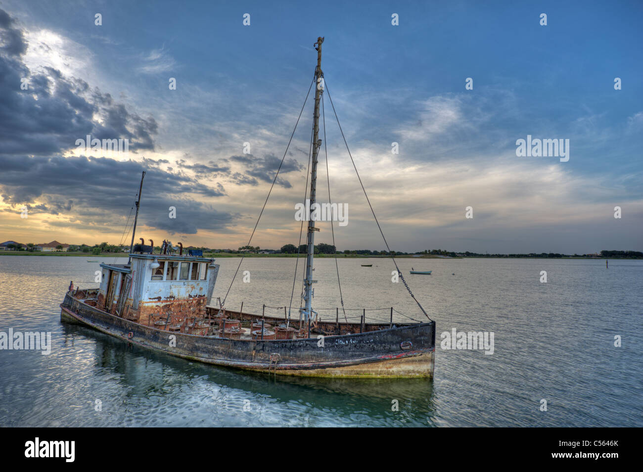 Sunset at lake sumter landing hi-res stock photography and images - Alamy