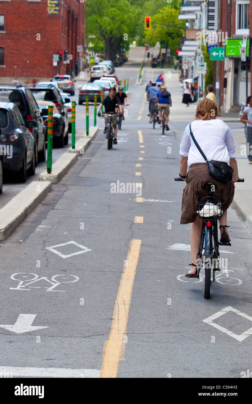 Bicycle path in Montreal, Canada Stock Photo - Alamy