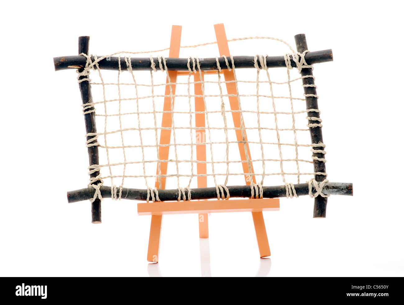 Wooden easel isolated on white background Stock Photo - Alamy Wooden easel isolated on white background Stock Photo - Alamy