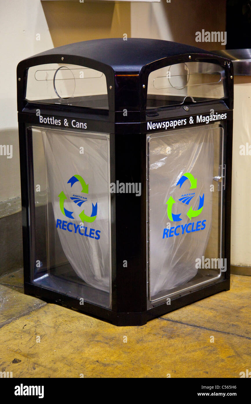 Amtrak Recycling Bin, Union Station, Washington DC Stock Photo - Alamy