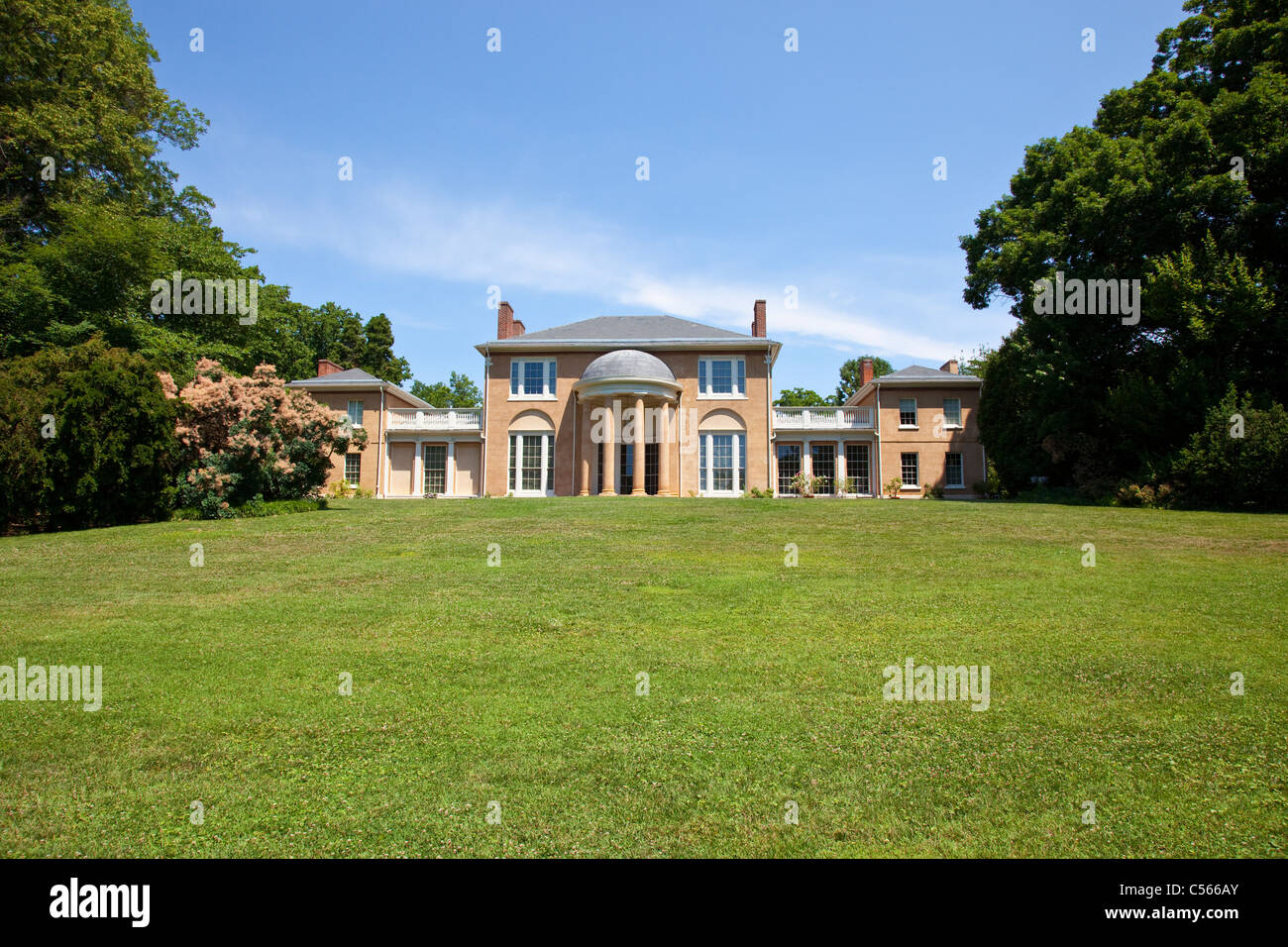 Tudor place hi-res stock photography and images - Alamy