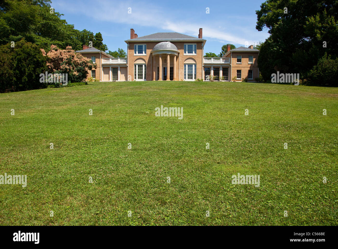 Tudor place hi-res stock photography and images - Alamy