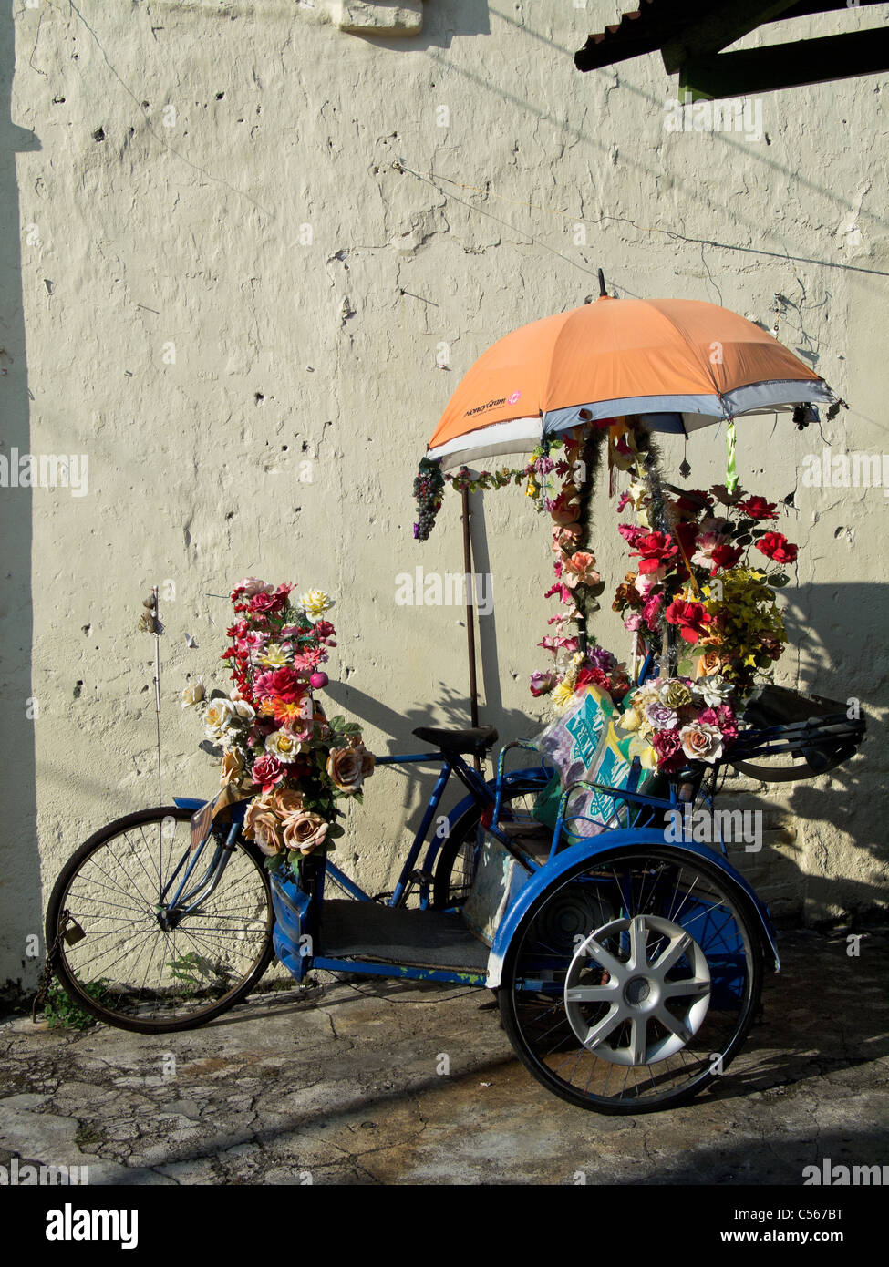 A decorated trishaw in Melaka Stock Photo - Alamy