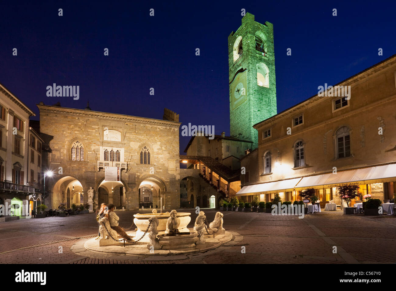 Piazza Vecchia - the main square in Bergamo old town Stock Photo - Alamy