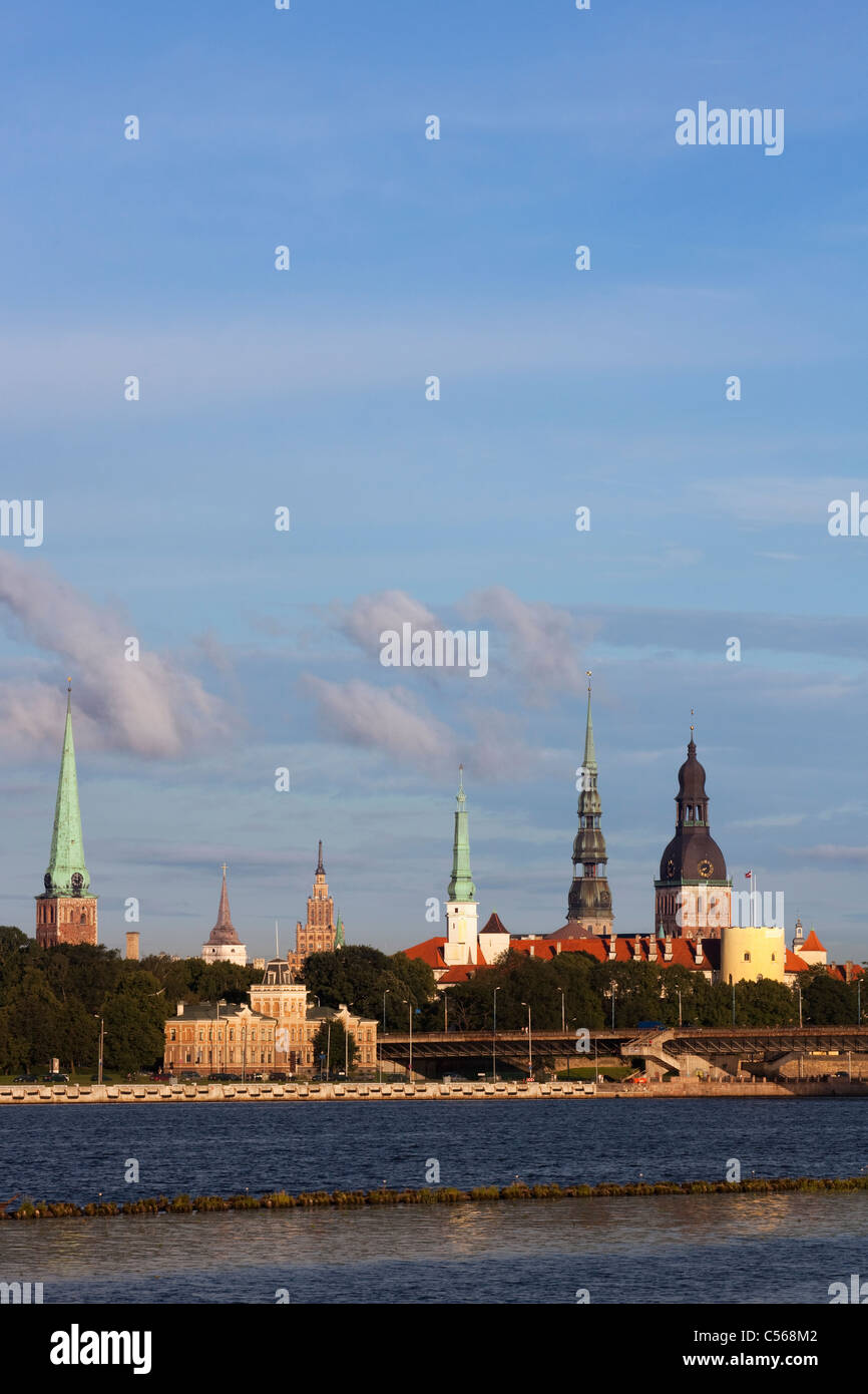 Riga skyline hi-res stock photography and images - Alamy