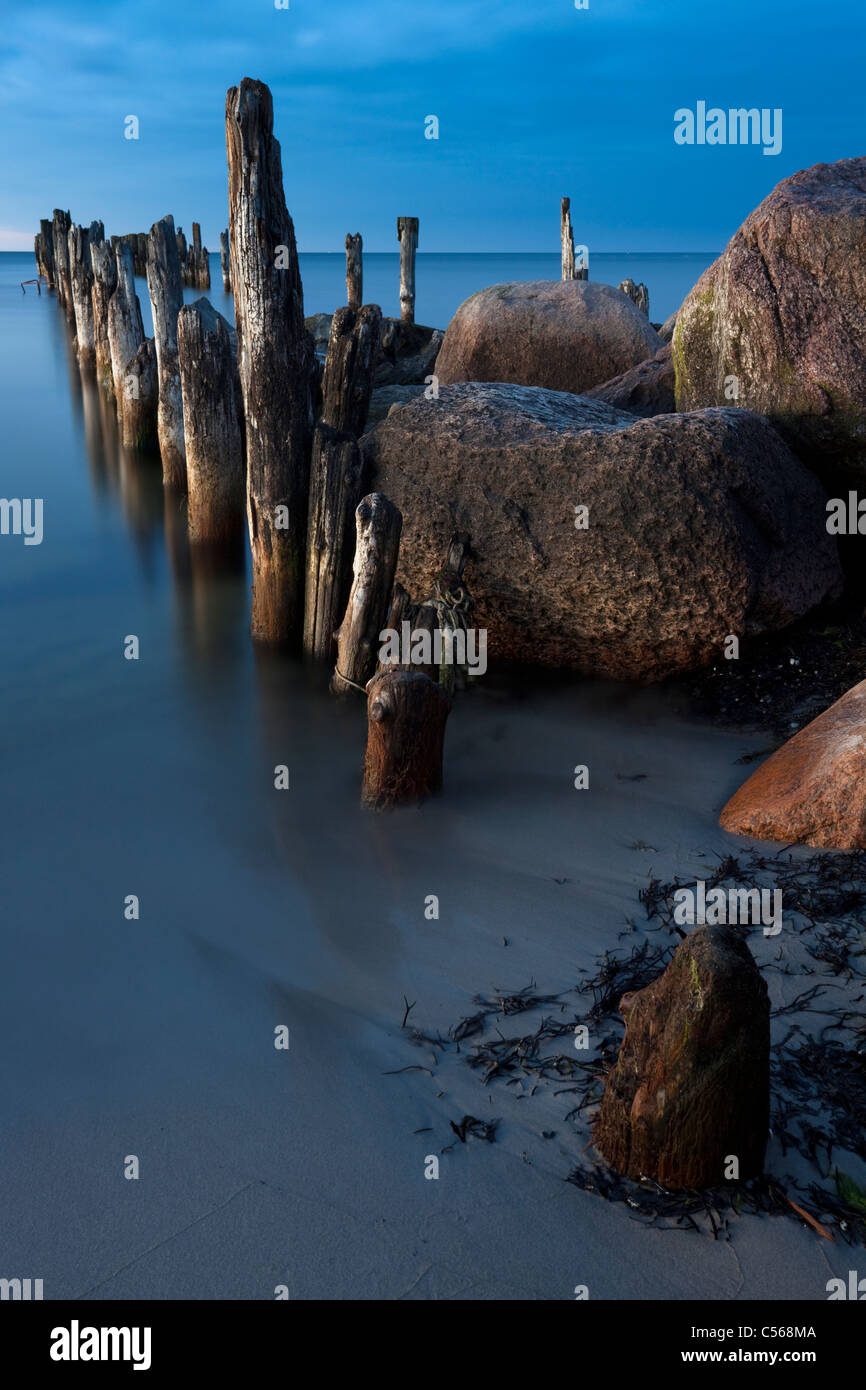 Broken pier hi-res stock photography and images - Alamy