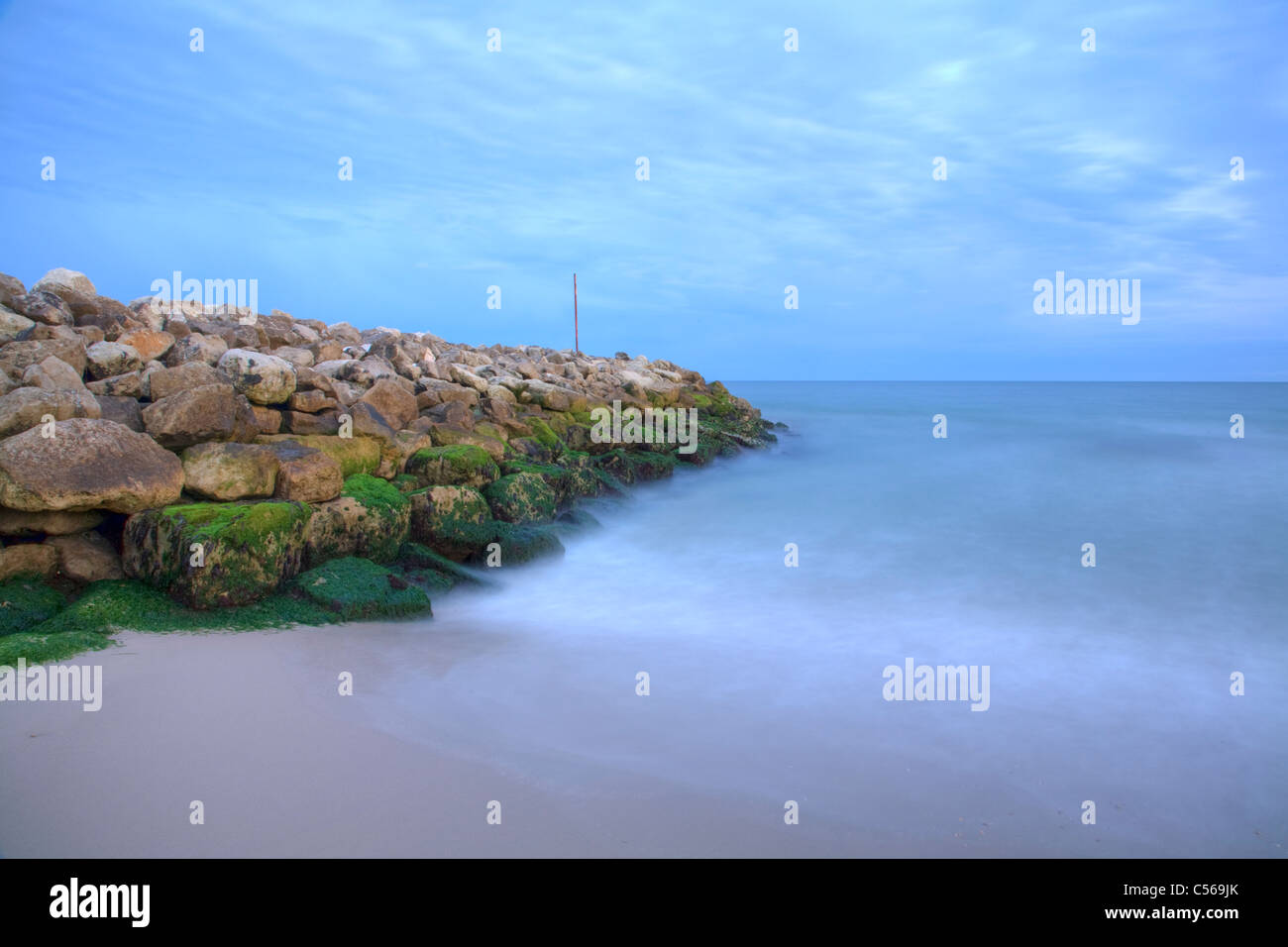 The beautiful coastal landscape at Highcliffe Beach in Dorset Stock ...