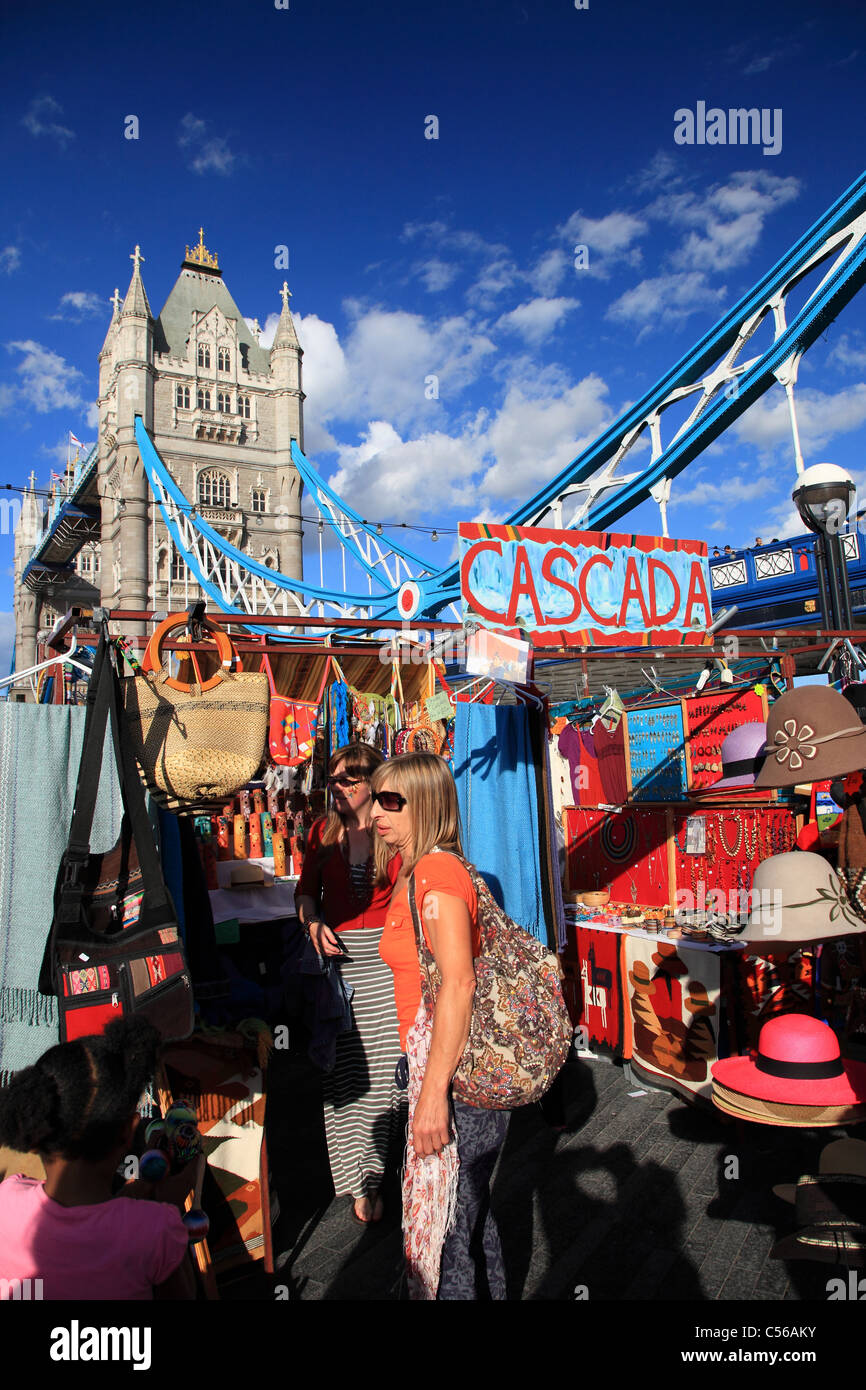 Thames festival tower hi-res stock photography and images - Alamy