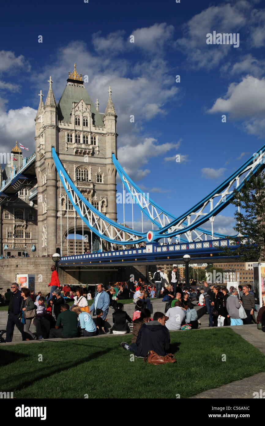 London Thames Festival and Tower Bridge Stock Photo - Alamy