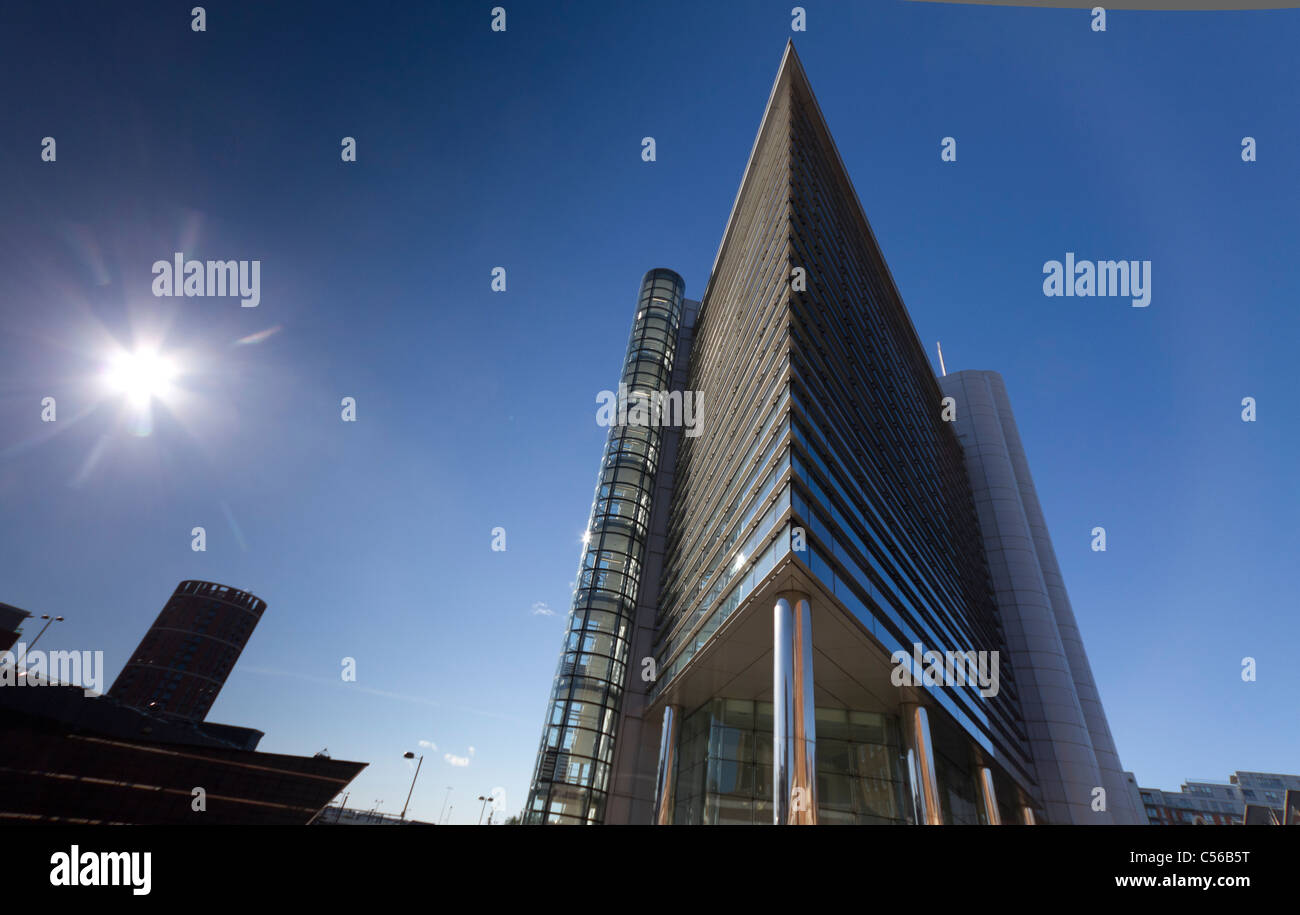Princes exchange building modern hi-res stock photography and images ...